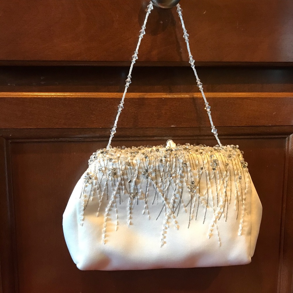Small White Satin Embroidered With Bugle Beads And Gl… - Gem